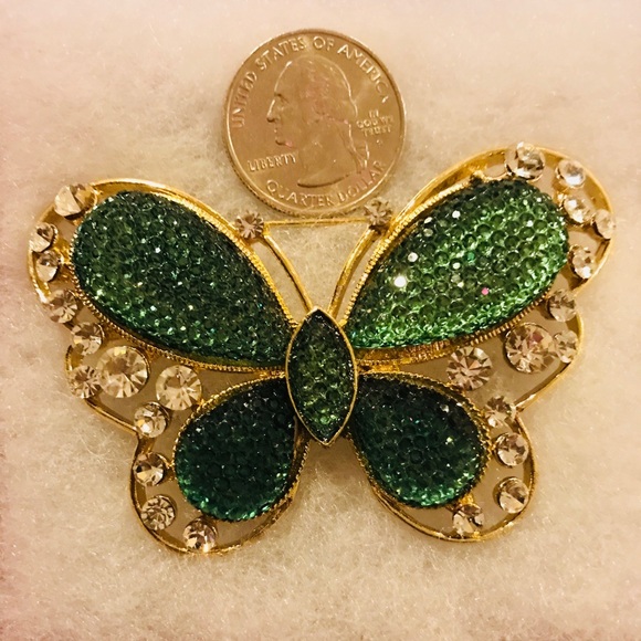 Jewelry | 8 Beautiful Brooch | Poshmark